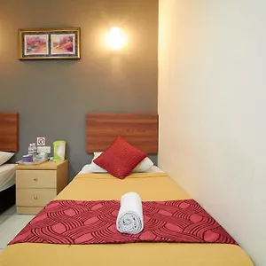 Coop Hotel Putrajaya & Cyberjaya Kampung Dengkil: 2 star Hotel with a ...
